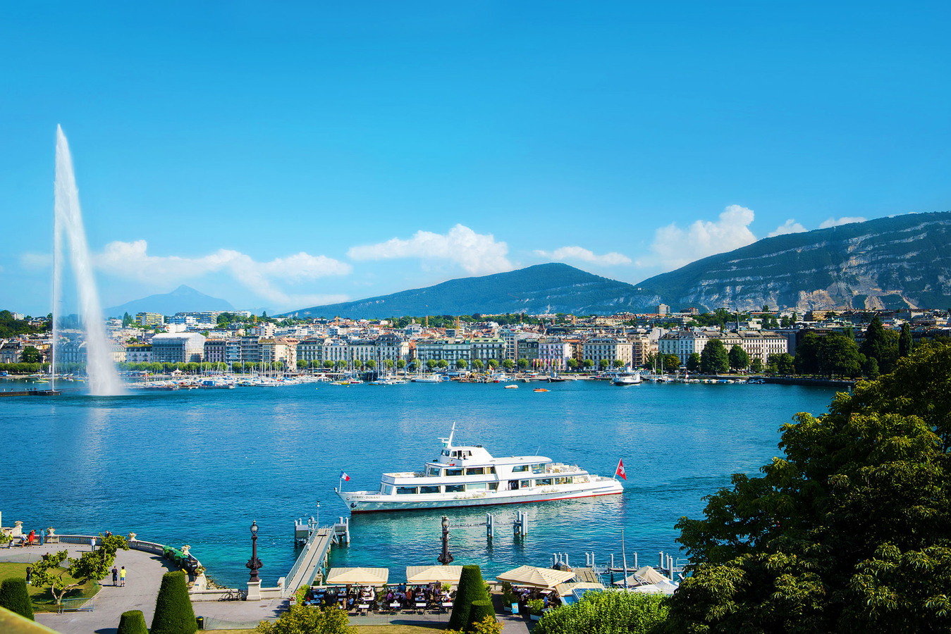 Chamonix and Geneva City Day Tour with Cruise from Geneva Diskon 50% ...