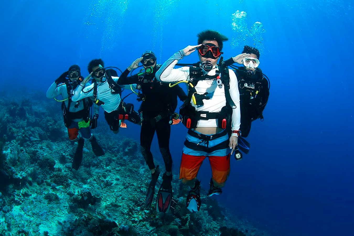 Paket Dive now! PADI Try Diving in Gili Trawangan with PADI 5* Dive Center - Harga Promo Terbaru