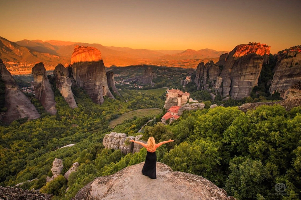 Majestic Sunset Meteora Tour from Kalabaka Diskon 50% Harga Tiket Masuk
