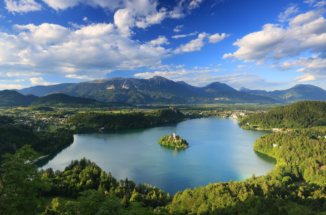 Tiket Lake Bled and Bled Castle: A Half-day Trip from Ljubljana Harga ...
