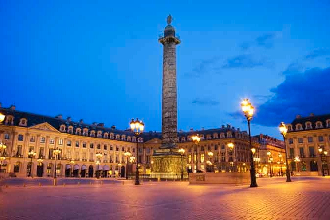 Paris Tour and Eiffel Tower Ticket in France Diskon 50% Paket Tur