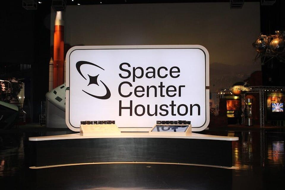 NASA Space Center - Downtown Houston Shuttle Bus Diskon 50% Harga Tiket ...