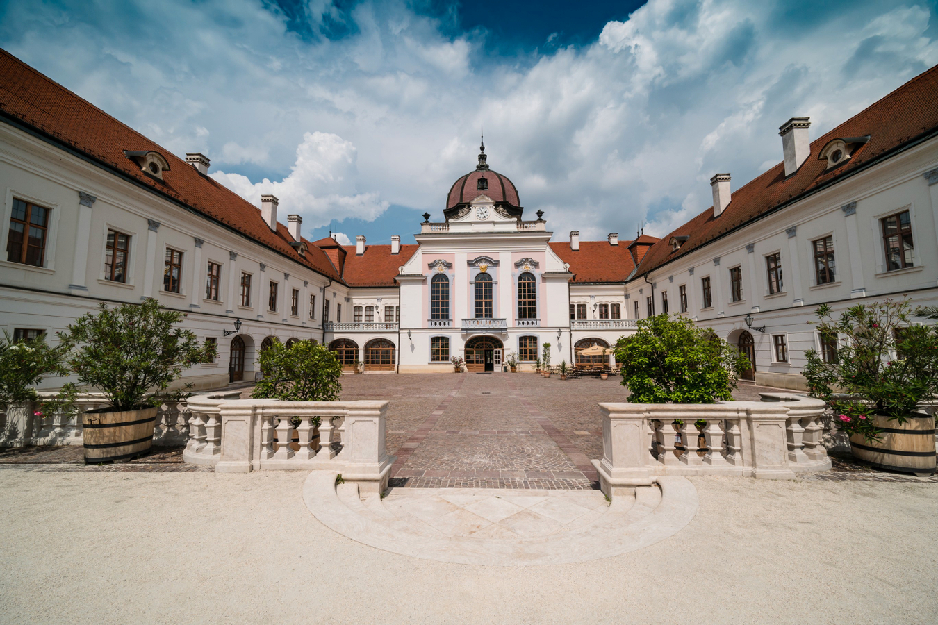 Godollo Royal Palace Half-Day Tour from Budapest Diskon 50% Harga Tiket ...