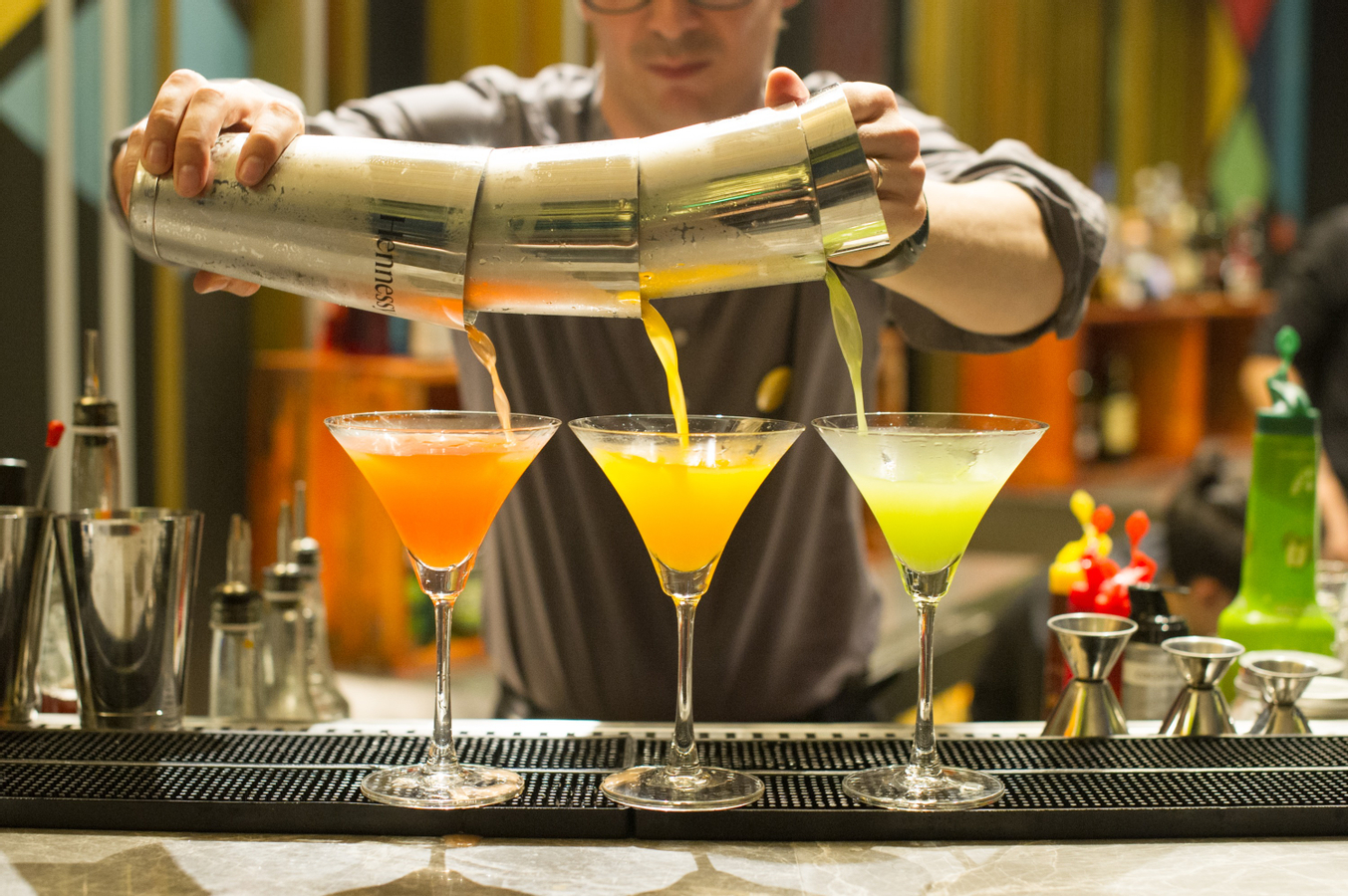 Get Ticket Sky on 20 Rooftop Bar at Novotel Bangkok Sukhumvit 20 Promo ...