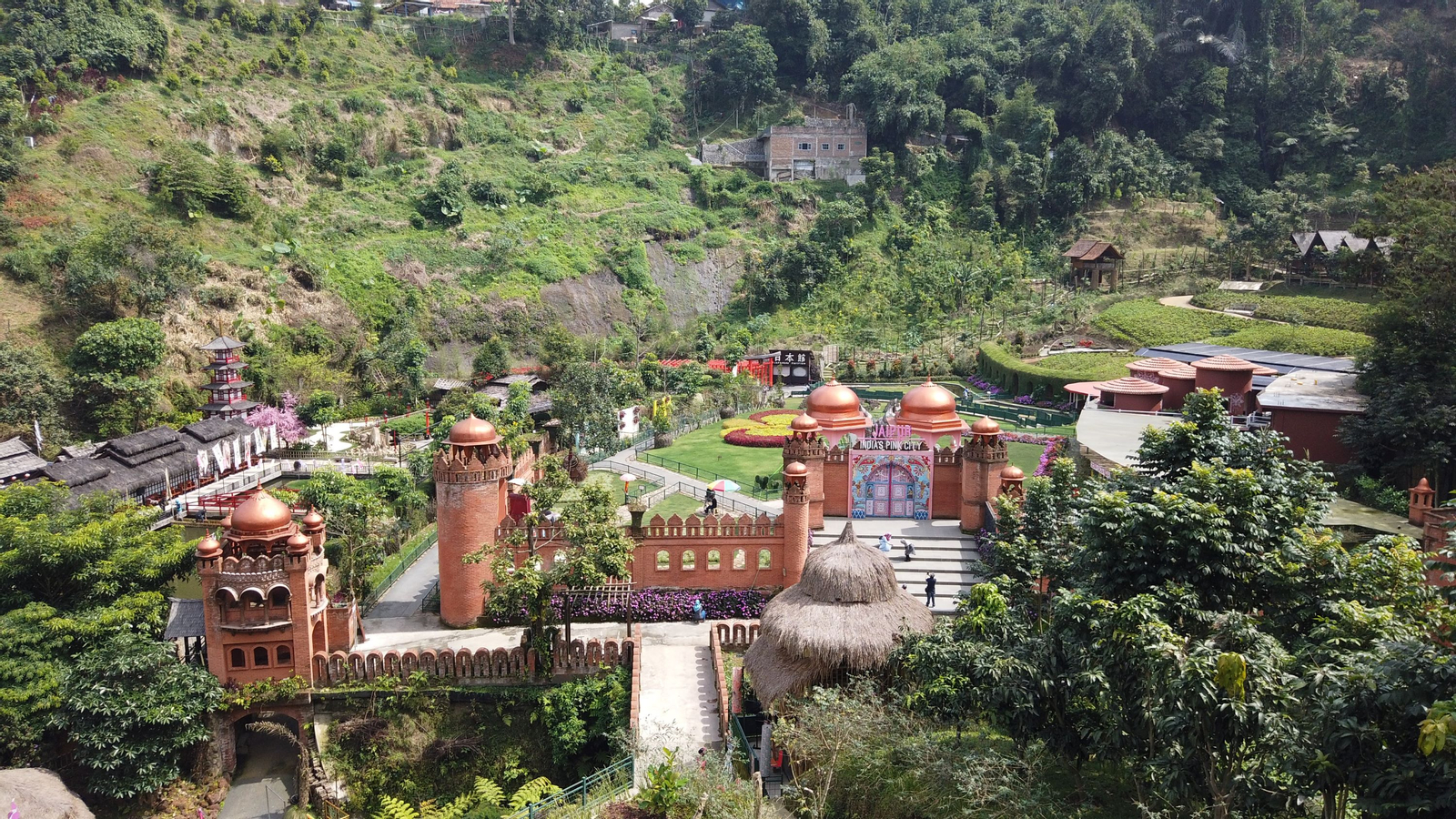 Private Tour Explore Bandung City from Jakarta Diskon 50% Paket Tur