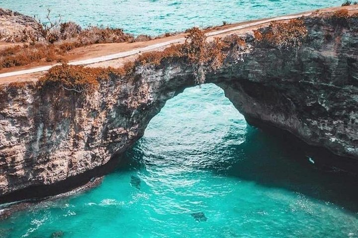 Nusa Penida Day Tour Diskon 50% Harga Tiket Masuk