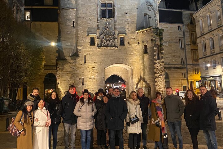 The Most Complete Tour of Bordeaux. Center, medieval area and Barrio ...