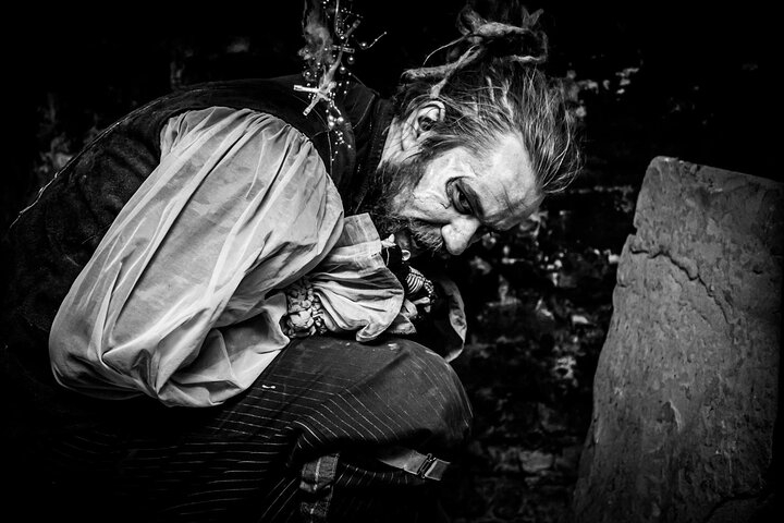 Extreme Paranormal Underground Ghost Tour in Edinburgh Diskon 50% Paket Tur