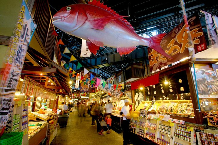 Nara, Todaiji Temple & Kuroshio Market Day BUS Tour from Osaka Diskon ...