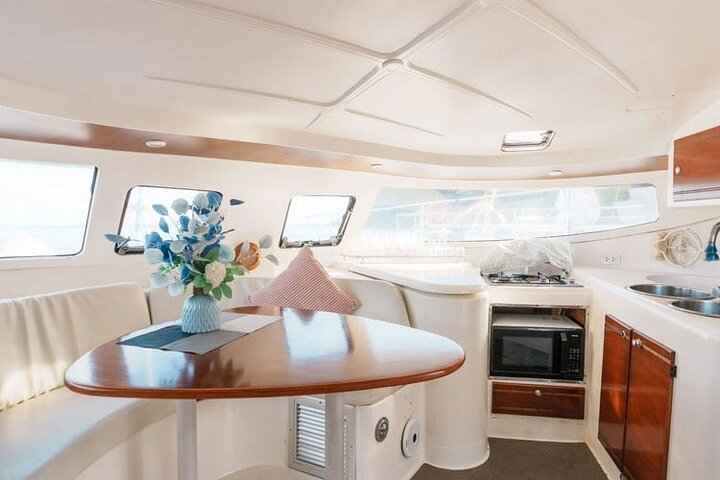 Private Catamaran Yacht to Racha and Coral Islands Diskon 50% Paket Tur