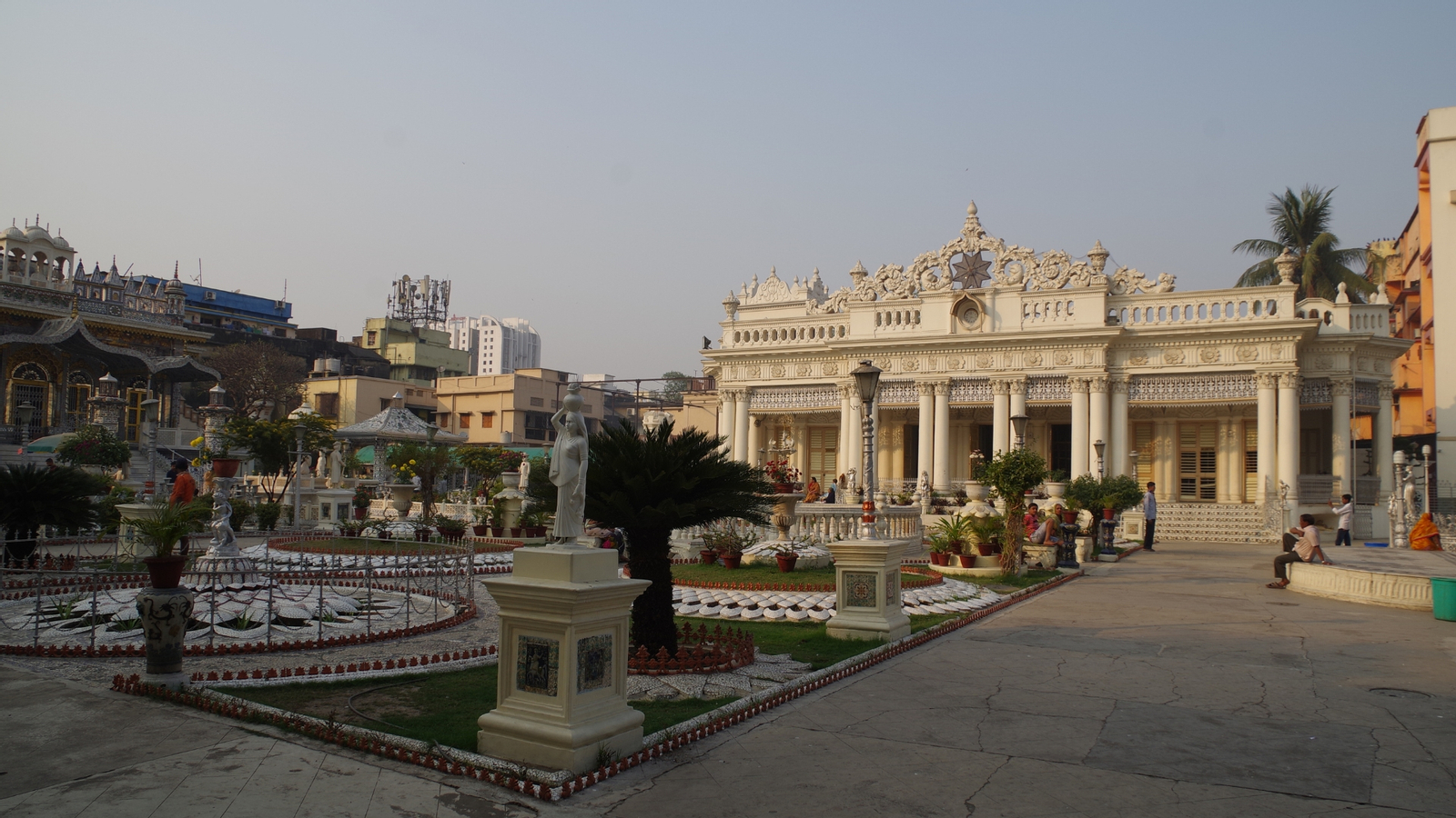 Tiket Build Your Own: custom private tour of Kolkata with transfers ...
