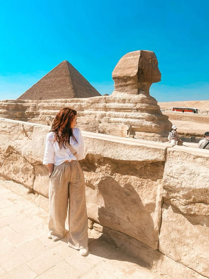 Tiket Private Tour to Giza Pyramids, Saqqara & Grand Egyptian Museum Harga Promo - tiket.com
