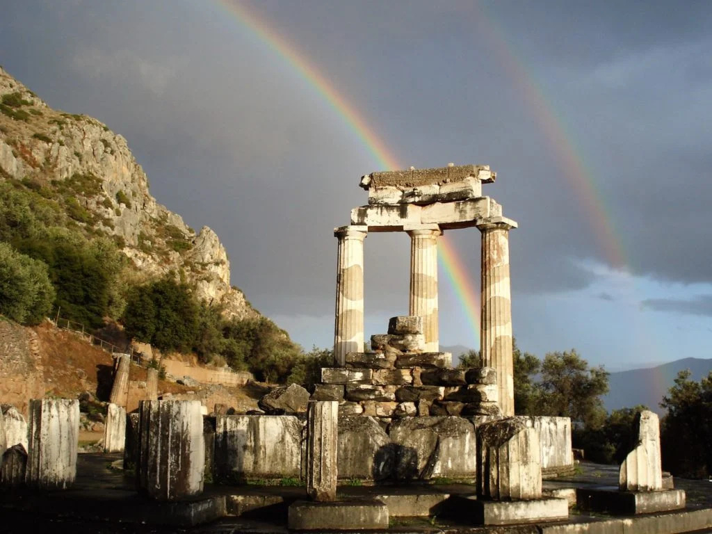 Tiket Delphi Day Trip from Athens: Explore the Oracle of Ancient Greece ...