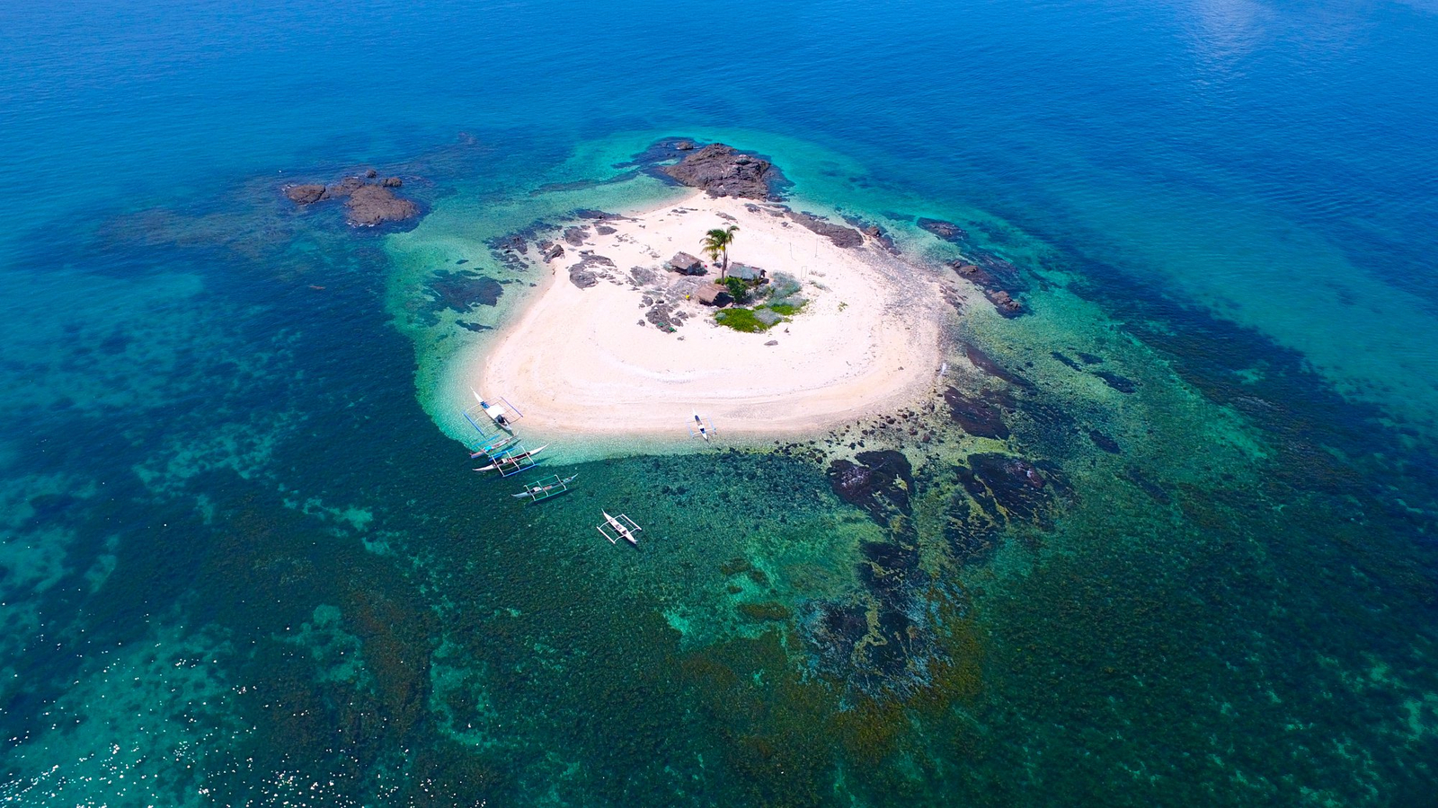 Tiket Islas de Gigantes Private Day Tour from Roxas City with Transfers ...