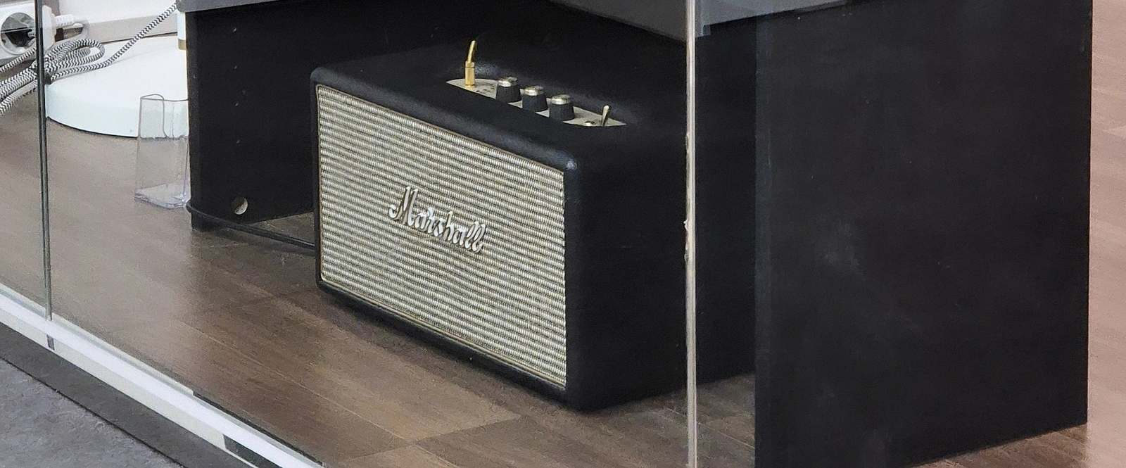 Tiket Laurel Studio: K-Beauty Skincare Experience in Hongdae, Seoul Harga Promo - tiket.com