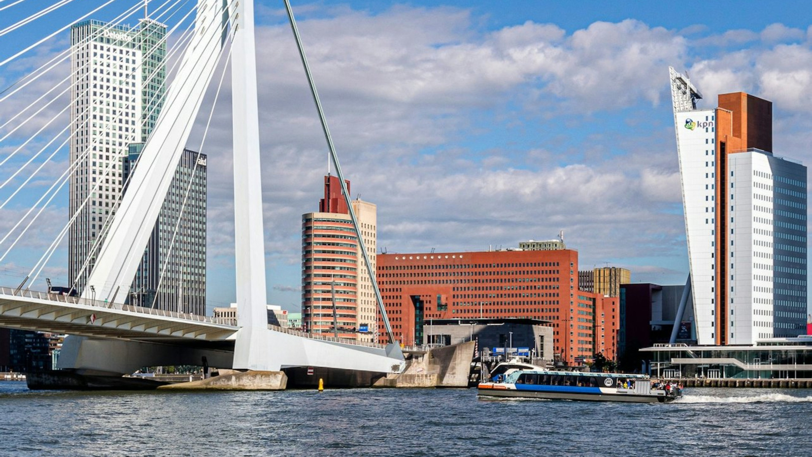 Tiket Waterbus experience ticket in Rotterdam, Kinderdijk and Dordrecht ...