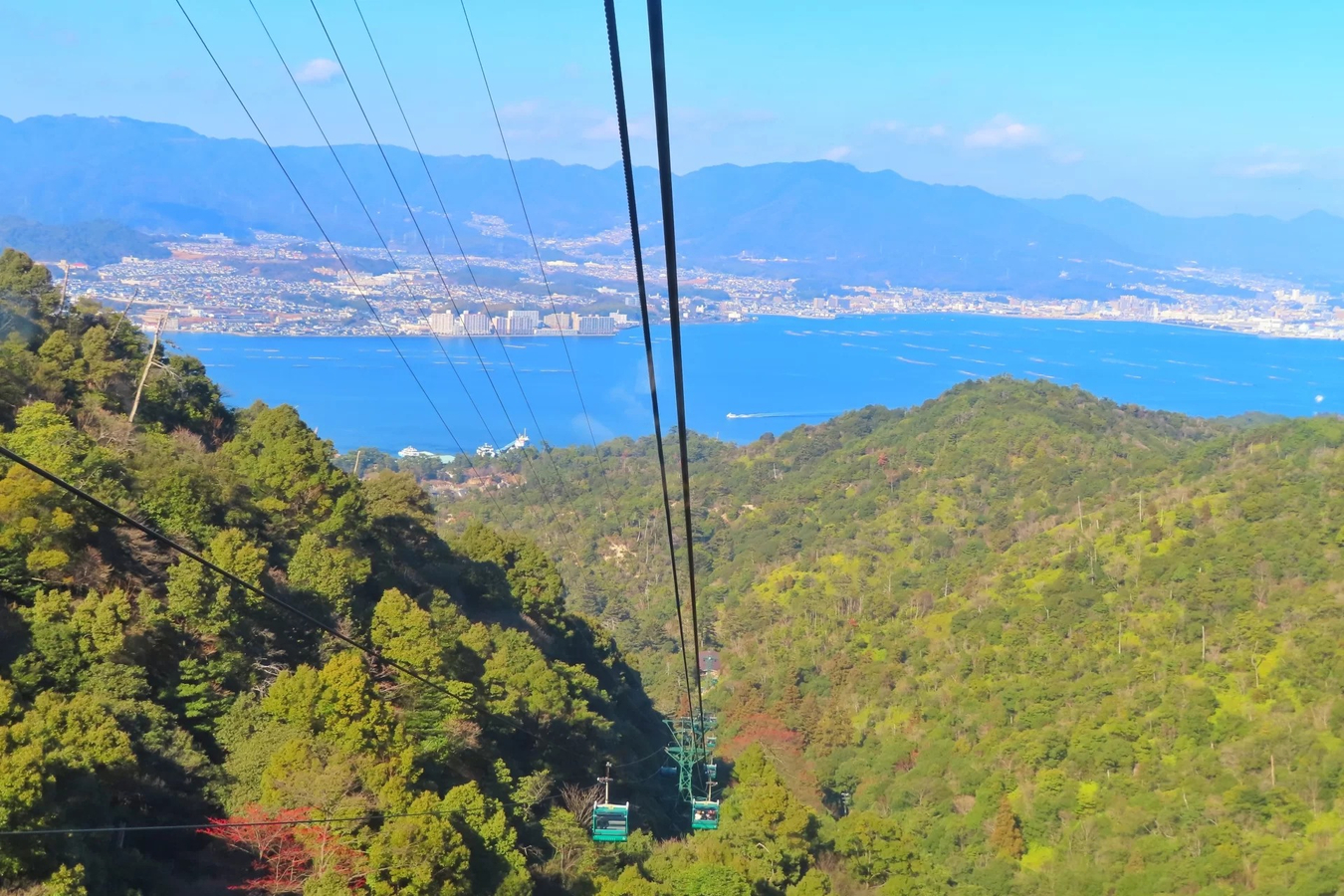Tiket 1-Day Miyajima Tour: One of Japan’s Most Scenic Spots Harga Promo ...
