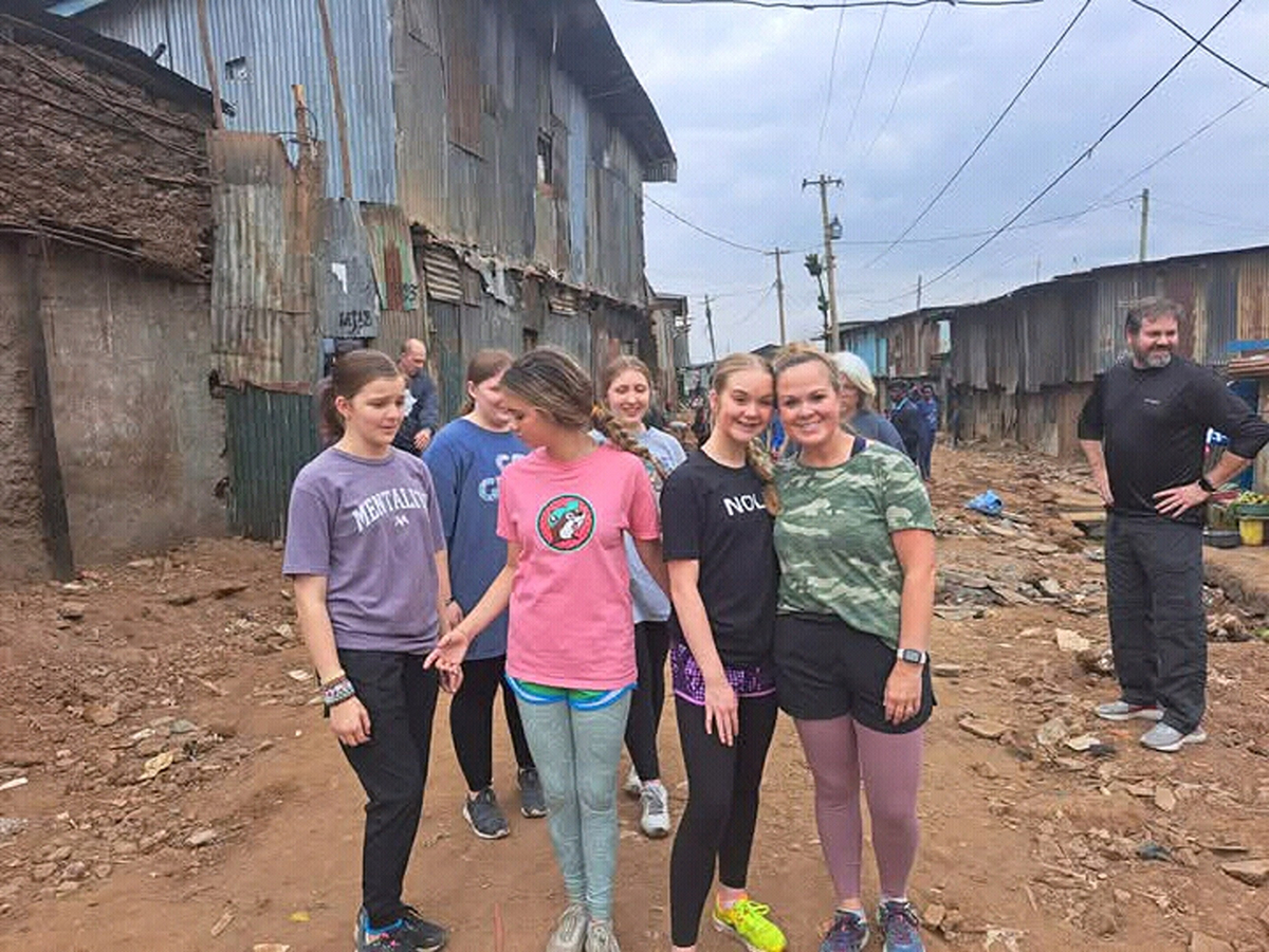 Tiket Nairobi: Kibera Slum storytelling tour with a Local Guide. Harga ...
