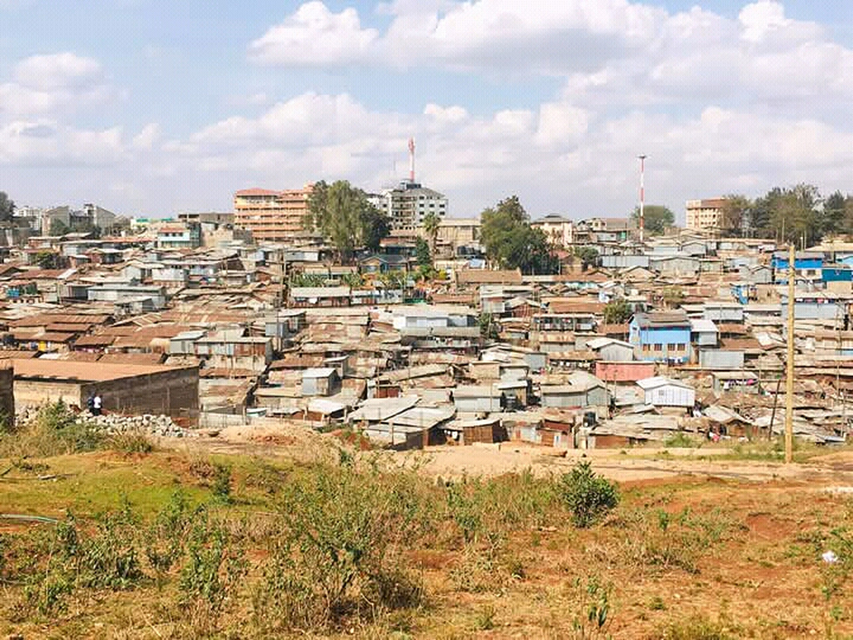 Tiket Nairobi: Kibera Slum storytelling tour with a Local Guide. Harga ...