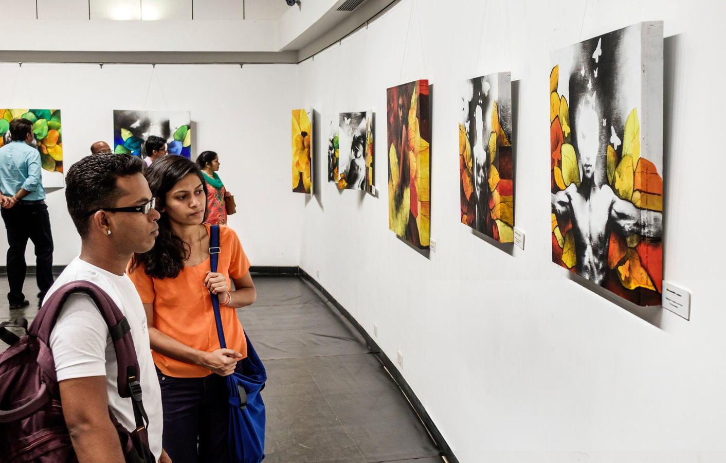 Tiket Colaba Art Trails: Guided Tour with of Art Galleries by Foot ...