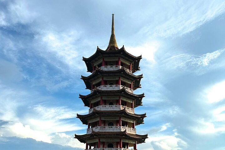 Get Ticket Genting Highlands Day Trip with 2Way Cable Car Ticket Promo ...