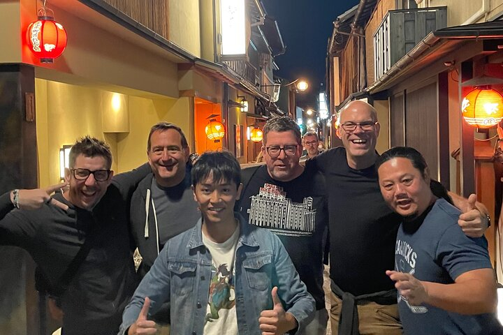 Tiket Takashi's local food adventure through Gion Kyoto tips of Ramen ...