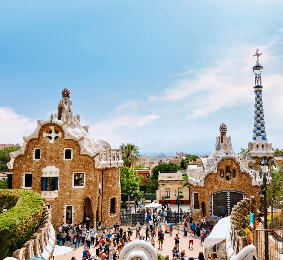 Tiket Barcelona in 2 days: Sagrada Familia, Park Guell & Gaudi Houses ...