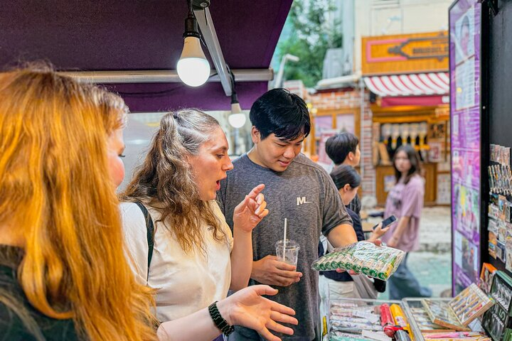 Tiket Seoul Jongno 3 Ga and Ikseon Dong Tour with Street Food Harga ...