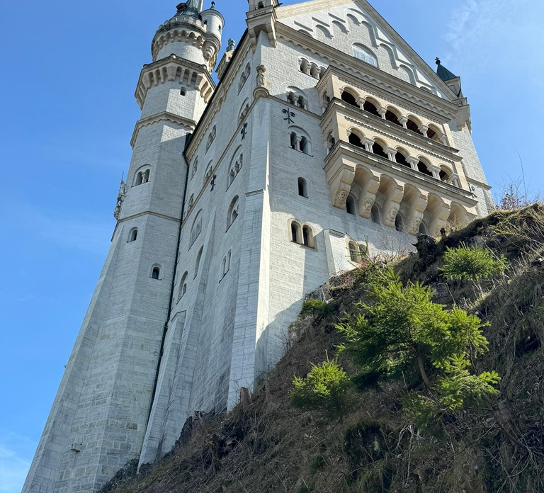 Tiket Neuschwanstein Castle Skip-the-Line Ticket with Audio Guide Harga ...