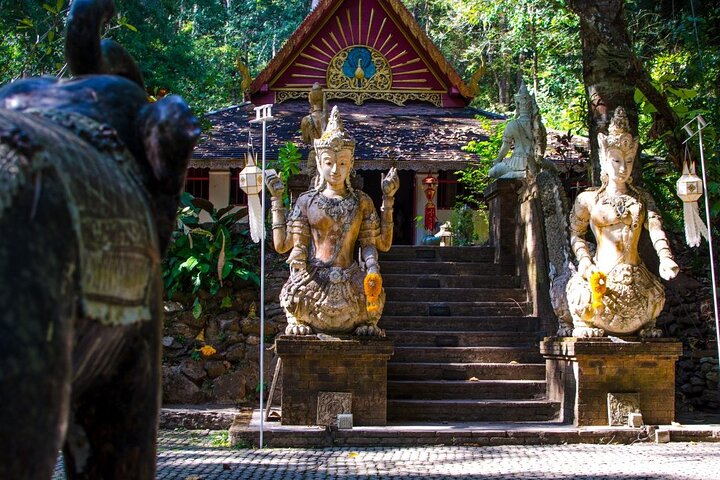Tiket Chiang Mai Half Day Famous Temple Tour Harga Promo - tiket.com