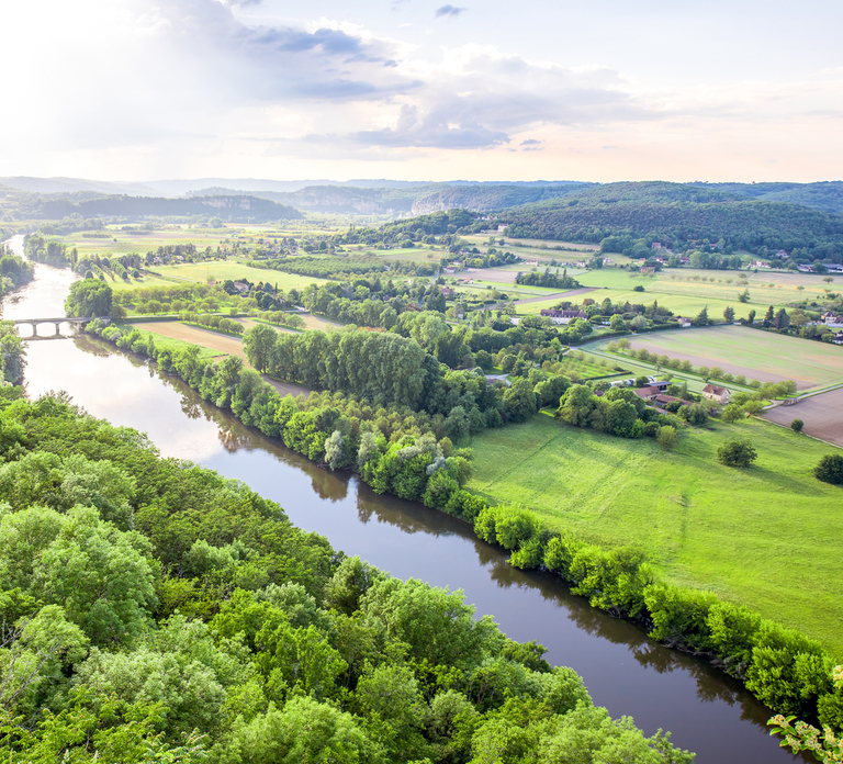 Get Ticket From Sarlat: Beynac & Domme Tour & Dordogne Boat Ride Promo ...
