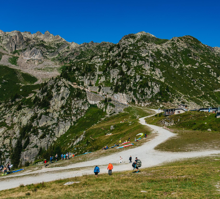 Tiket Chamonix: Tandem Paragliding Flight Harga Promo - tiket.com