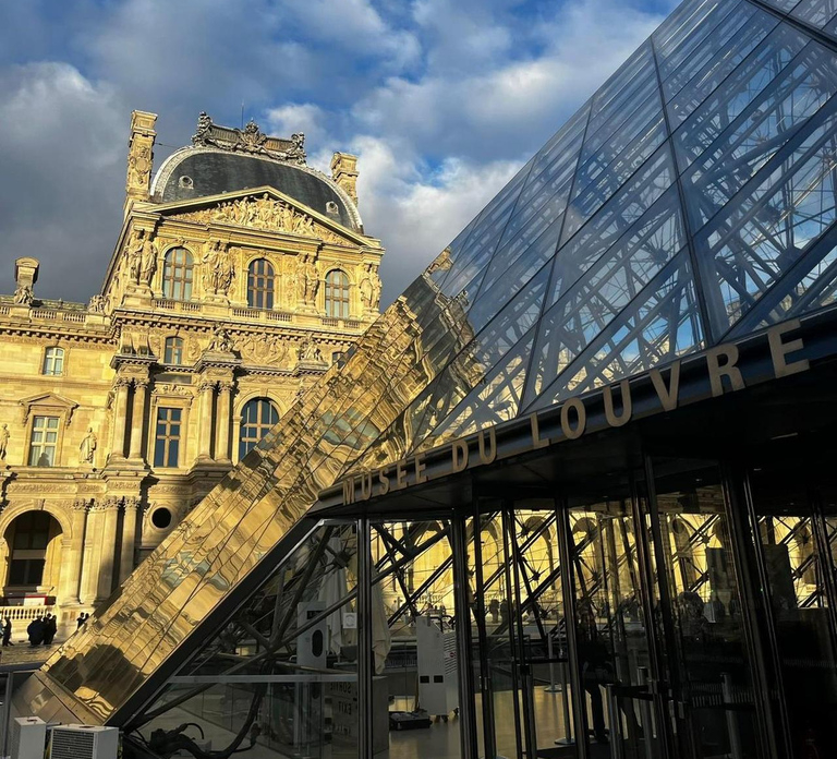 Tiket Best of Paris: Essential Highlights with a Local Harga Promo ...