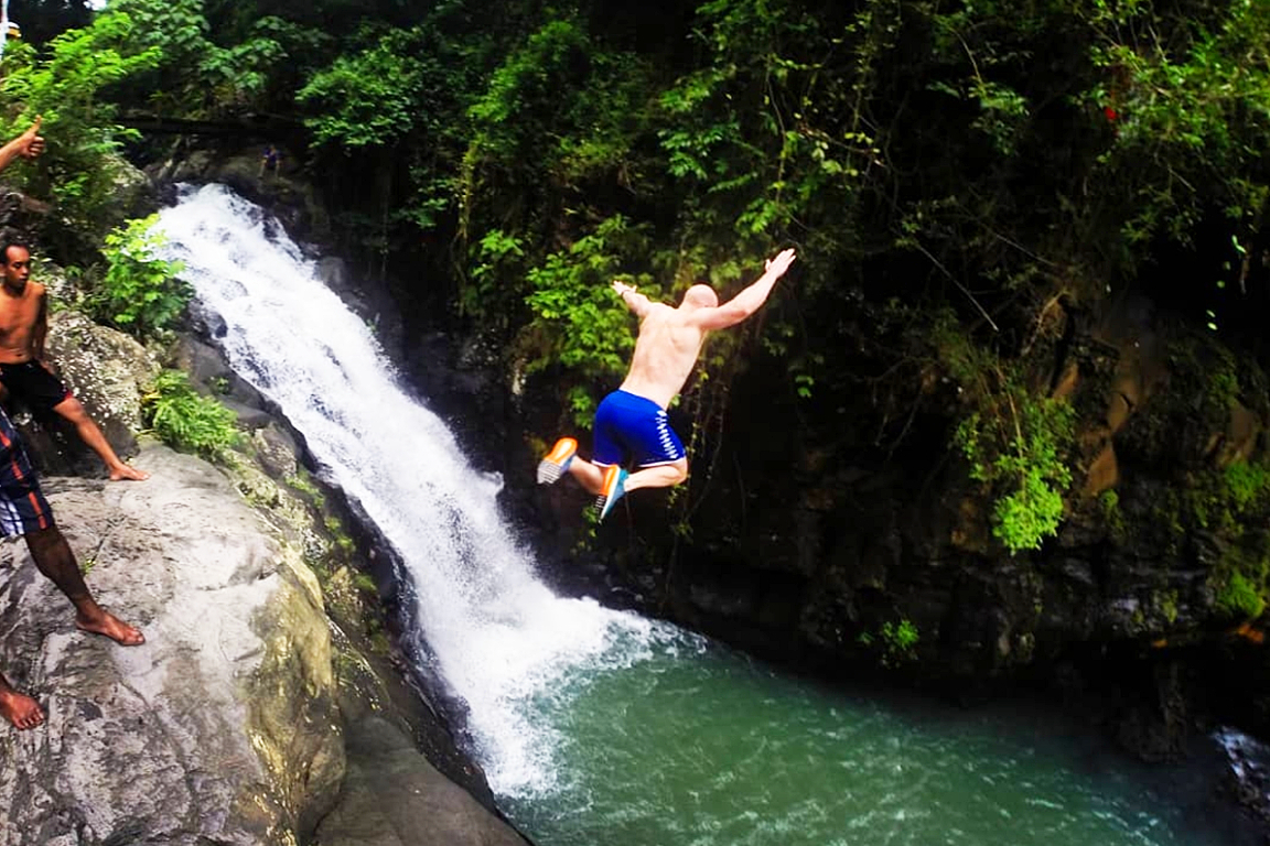 Tiket Sambangan Waterfalls with Wanagiri Swing Day Trip Harga Promo ...