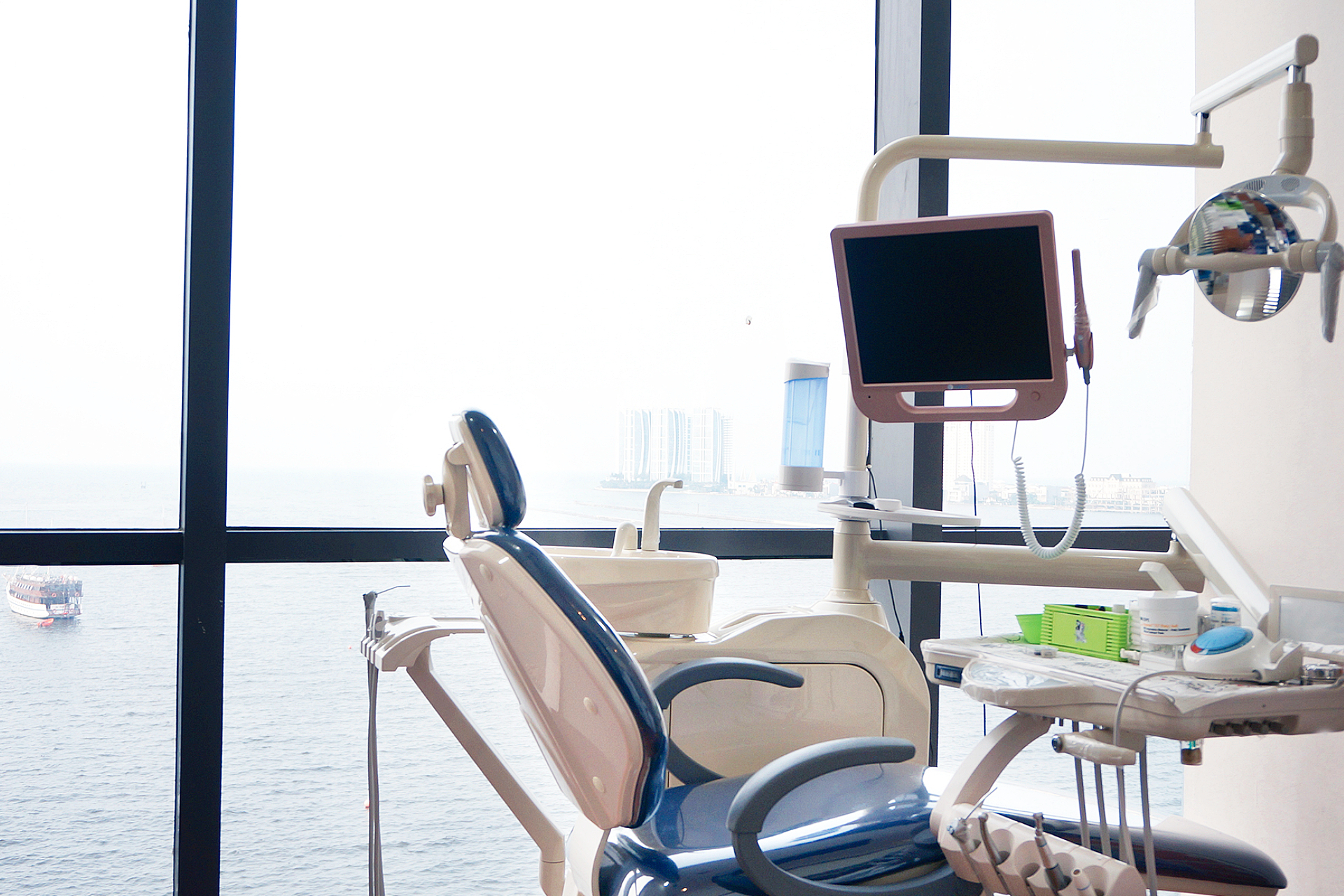 Happy Dental Clinic AEON Mall BSD Voucher - Dental Treatment Promo