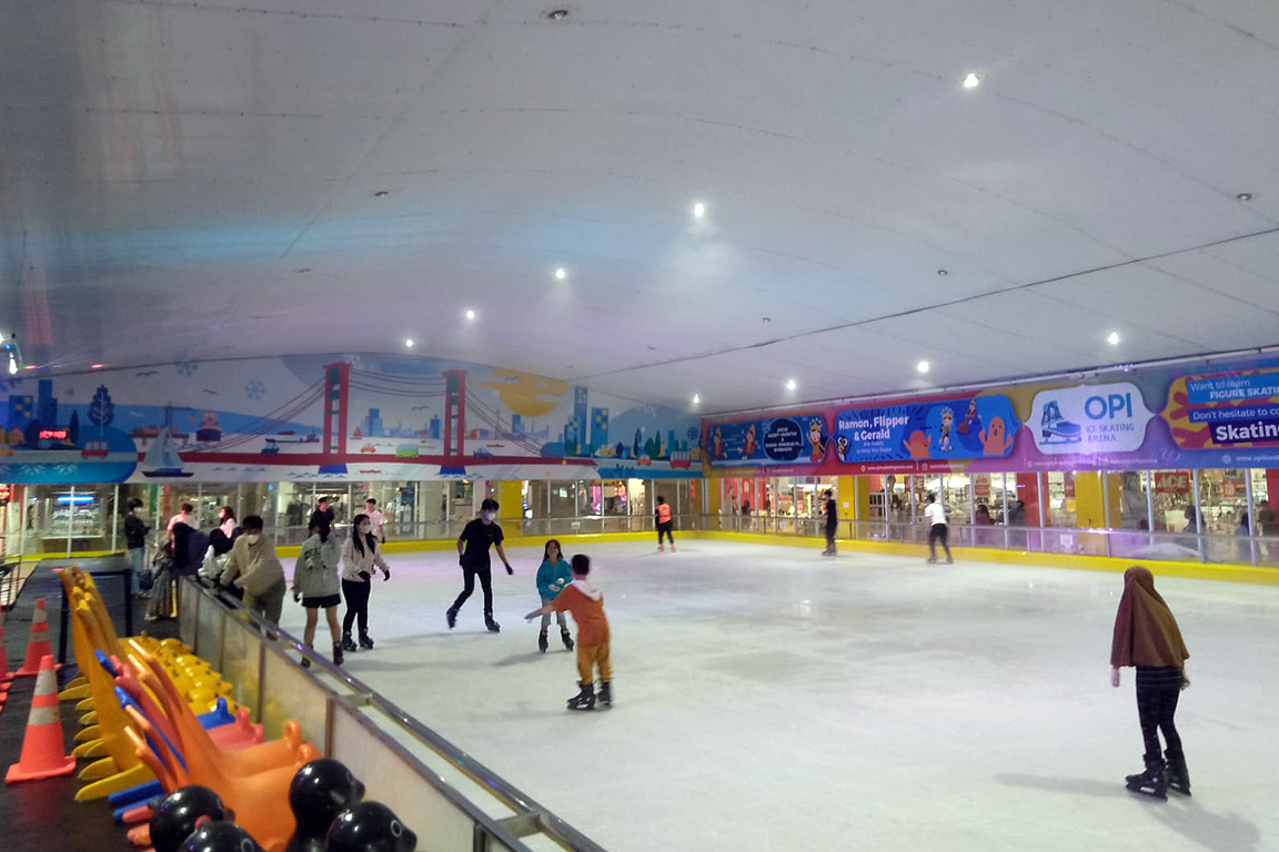 OPI Ice Rink Palembang Cashback 10% Harga Tiket Masuk 2024