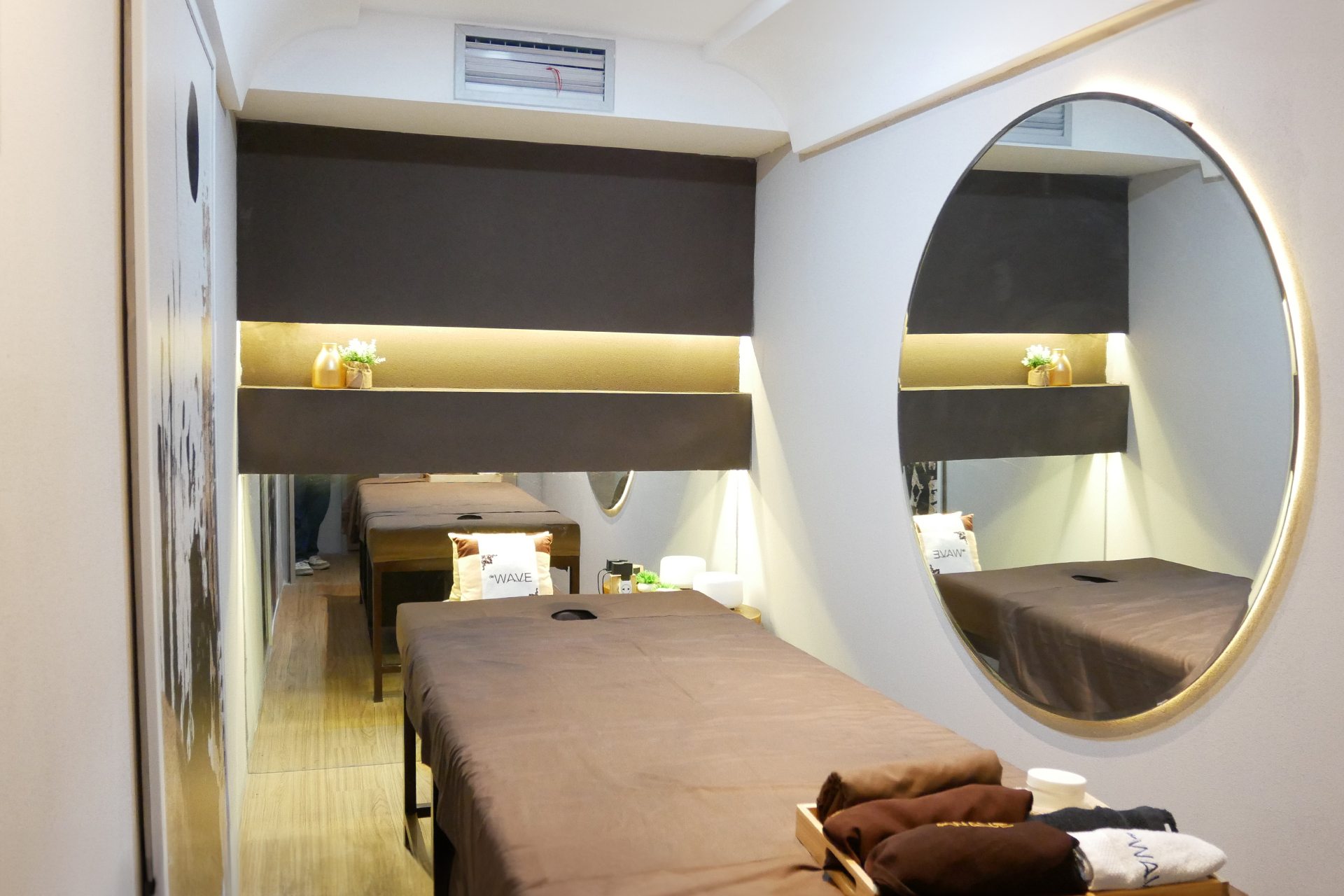 DE WAVE Massage & Reflexology HARTONO MALL - Promo Treatment Terbaru