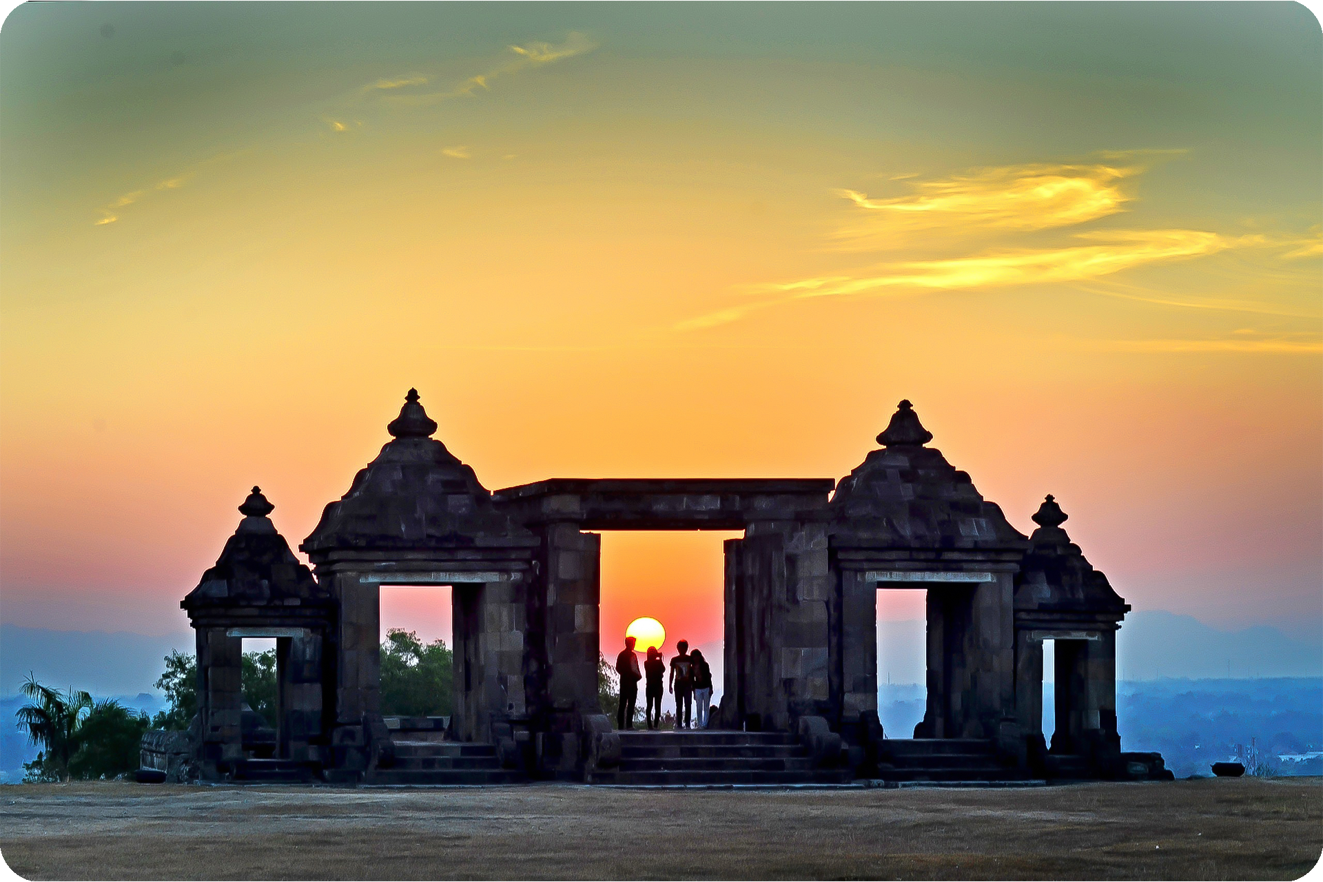 Get Ticket Boko Sunset at Keraton Ratu Boko Promo Prices - tiket.com