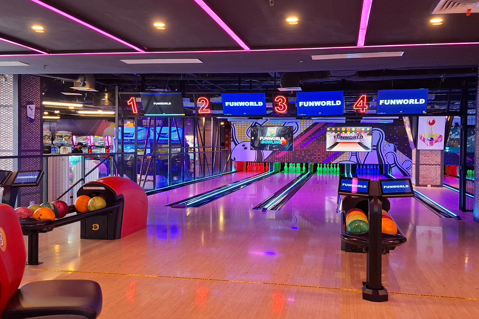 Funworld Bowling PTC Mall Palembang Promo School Holiday