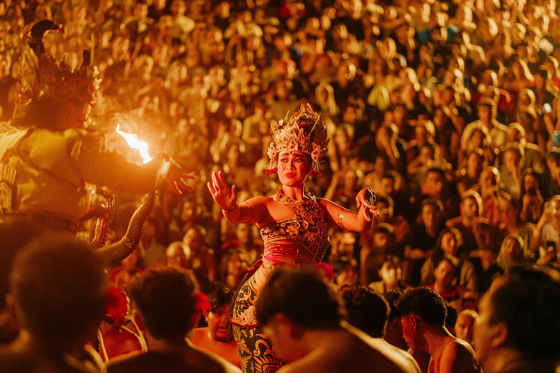 Kecak Uluwatu Tiket Masuk Promo s.d. 30% 🎟️