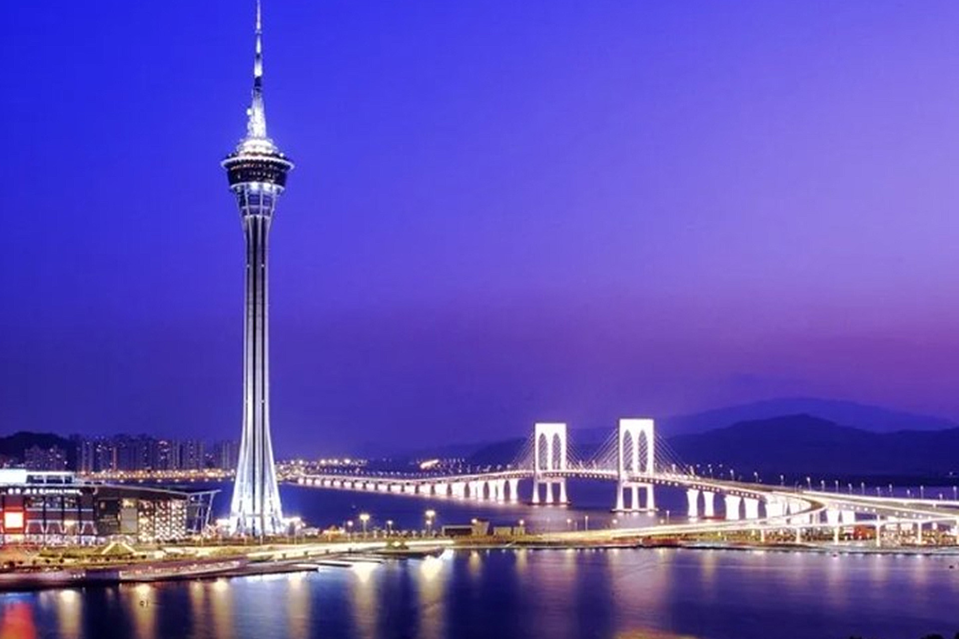 Macau Tower Observation Deck Cashback 10% on 2024 Entrance Ticket Prices!