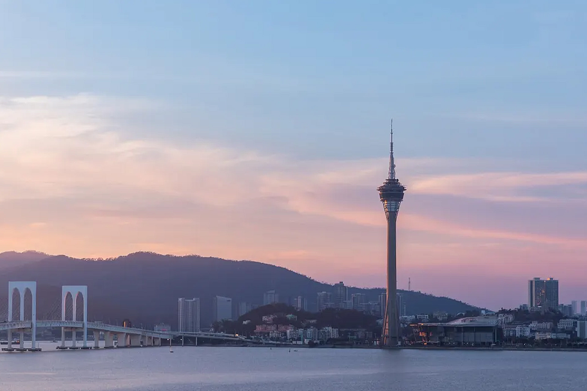 Macau Tower Observation Deck Cashback 10% on 2024 Entrance Ticket Prices!
