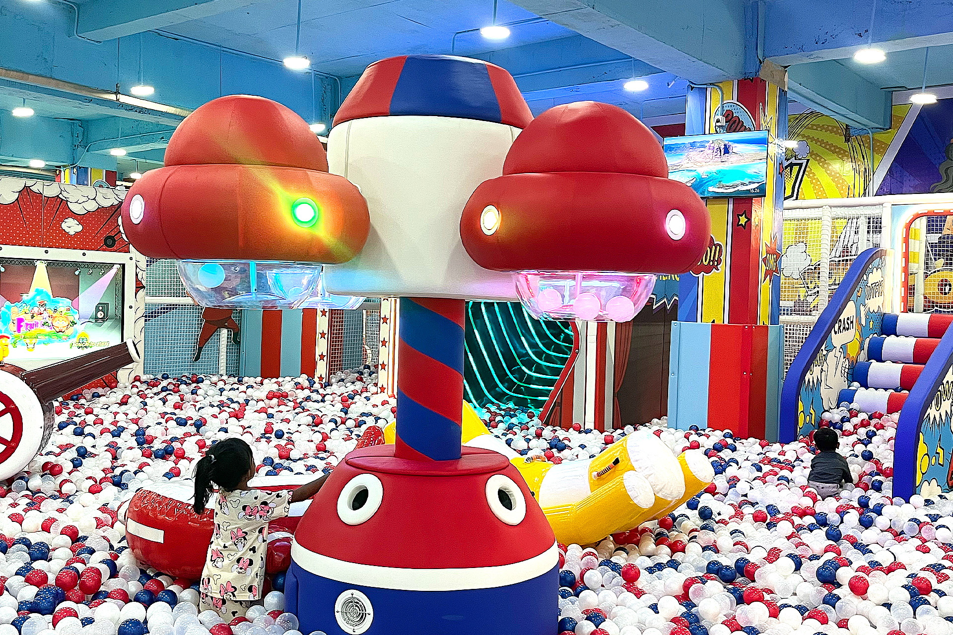 Get Ticket Happy Land Bravo Supermarket Bojonegoro Promo Prices - tiket.com