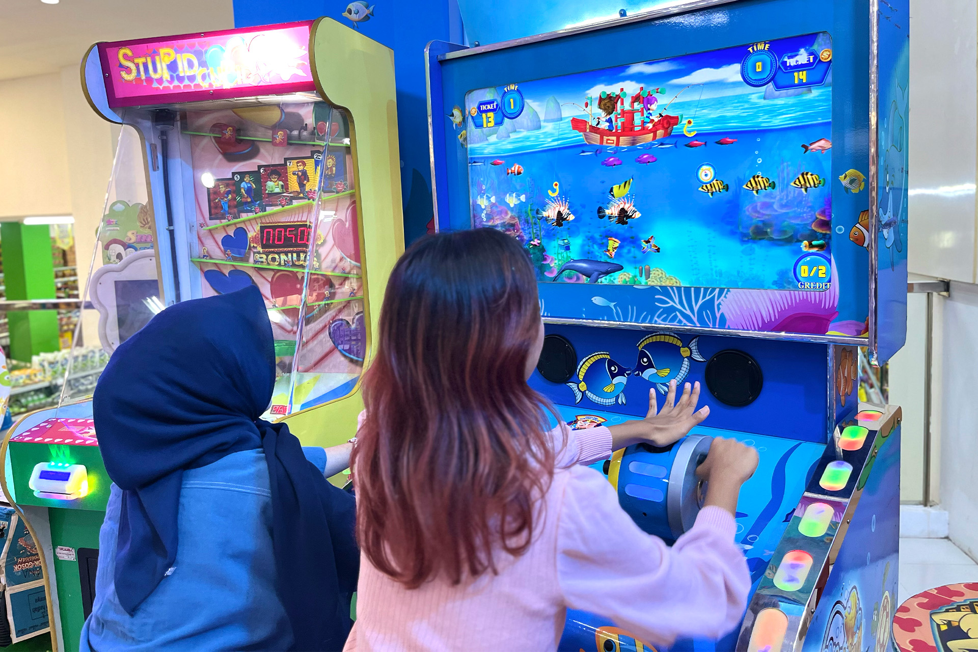 Get Ticket Happy Games Roxy Square Banyuwangi Promo Prices - tiket.com