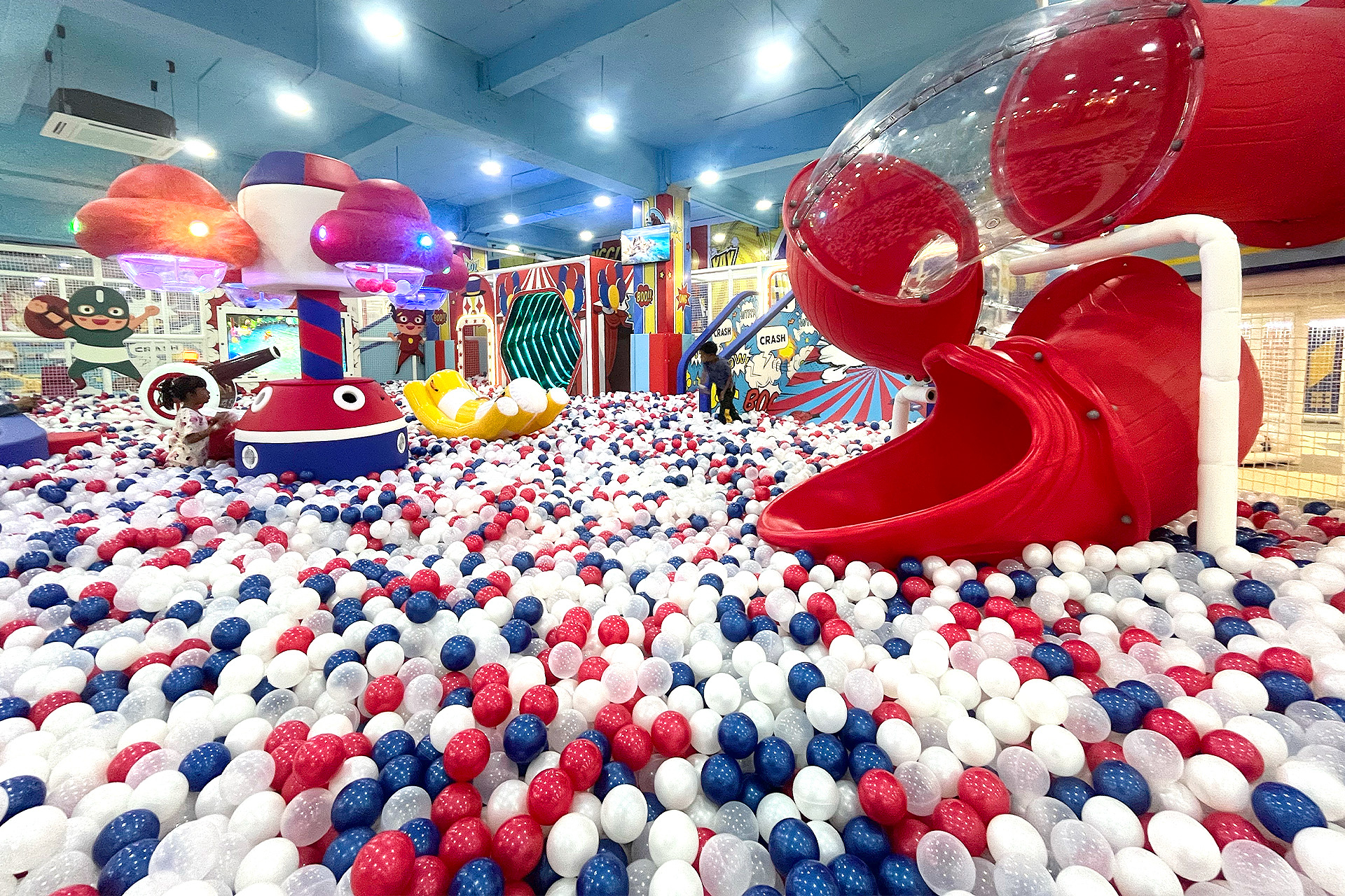 Get Ticket Happy Land Gedung Istana Koki Interlokal Promo Prices - tiket.com