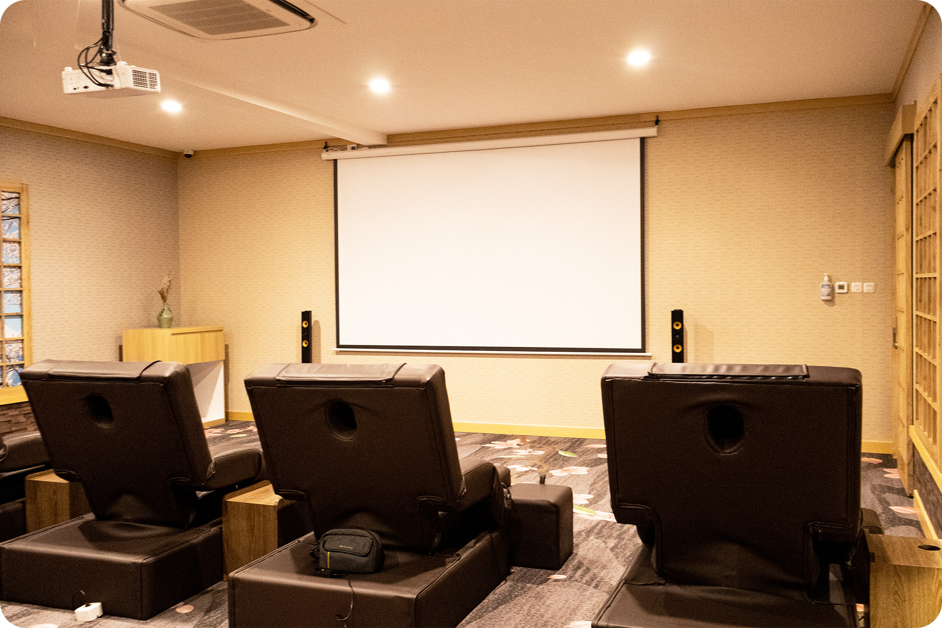 Kokuo Family Massage & Reflexology - Pondok Indah - Newest Treatment Promo