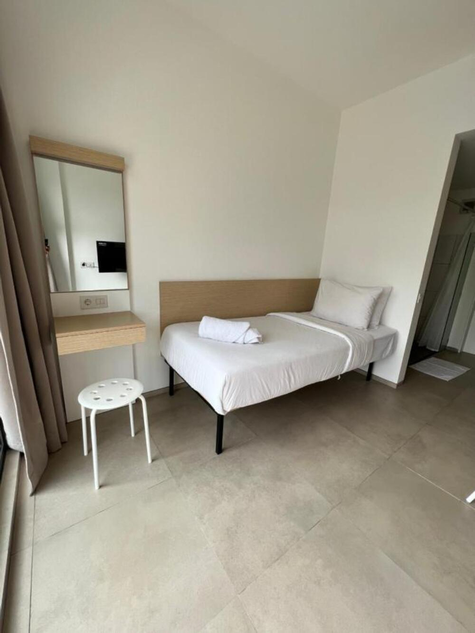 Naiika Co-Living Harga Terbaru 2023 - Booking Murah di tiket.com