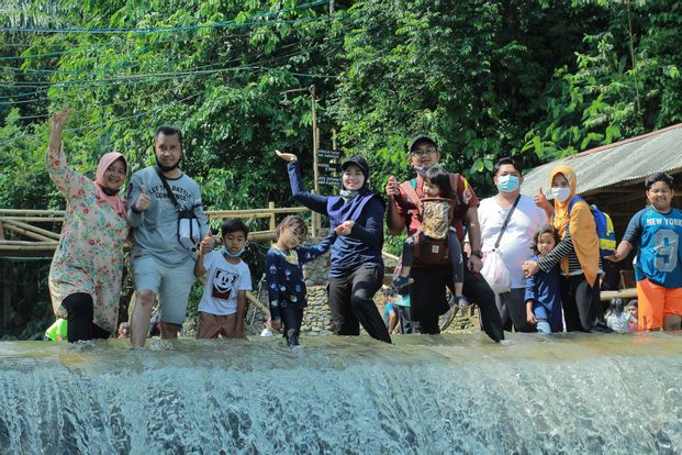 Tiket Trekking lewi hejo, lewi liek, cibaliung Sentul by Sentul Hill ...