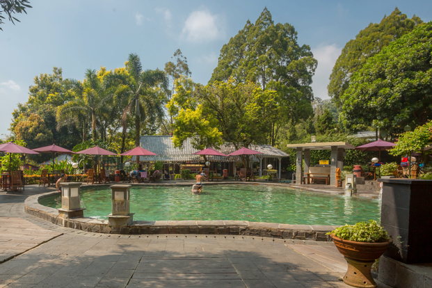 Gracia Spa Hot Spring Pool - Ciater harga murah - tiket.com