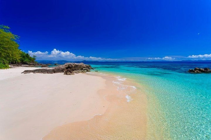 Tiket Maithon Island (Honeymoon Island) Snorkeling Trip From Phuket ...